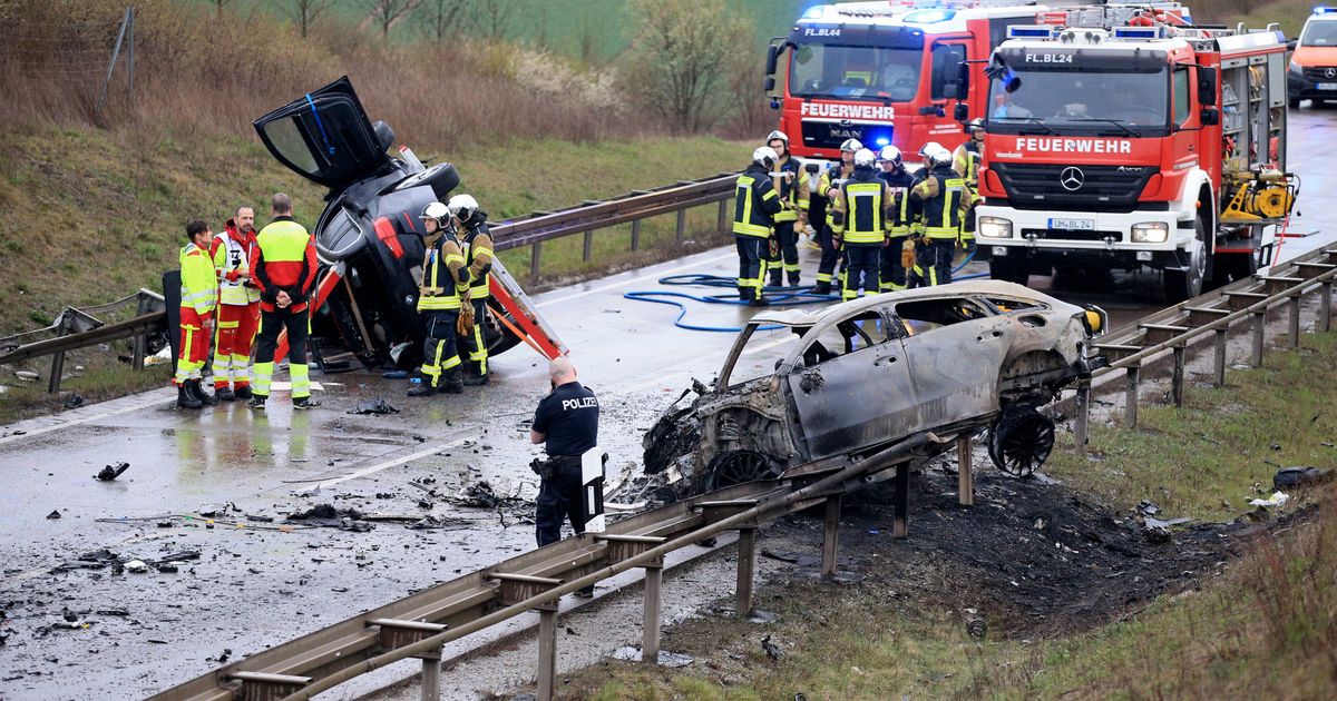 Unfall auf der B247 bei Thüringen: Sieben Tote, Ursache unklar | Express