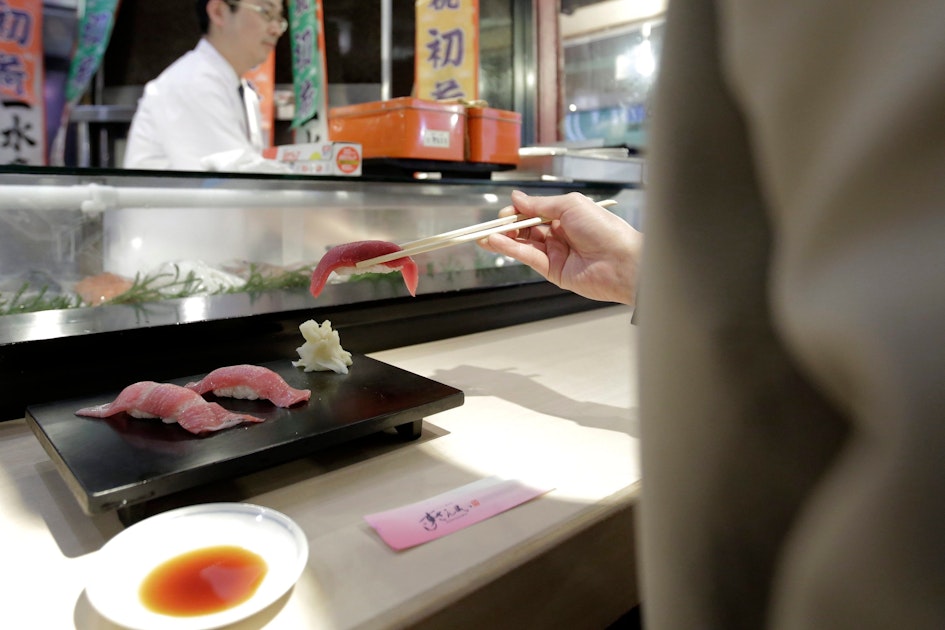 Sushi-Terrorismus: Restaurant erhebt Mega-Klage gegen Teenager | Express Sushi-Terrorismus: Restaurant erhebt Mega-Klage gegen Teenager | Express