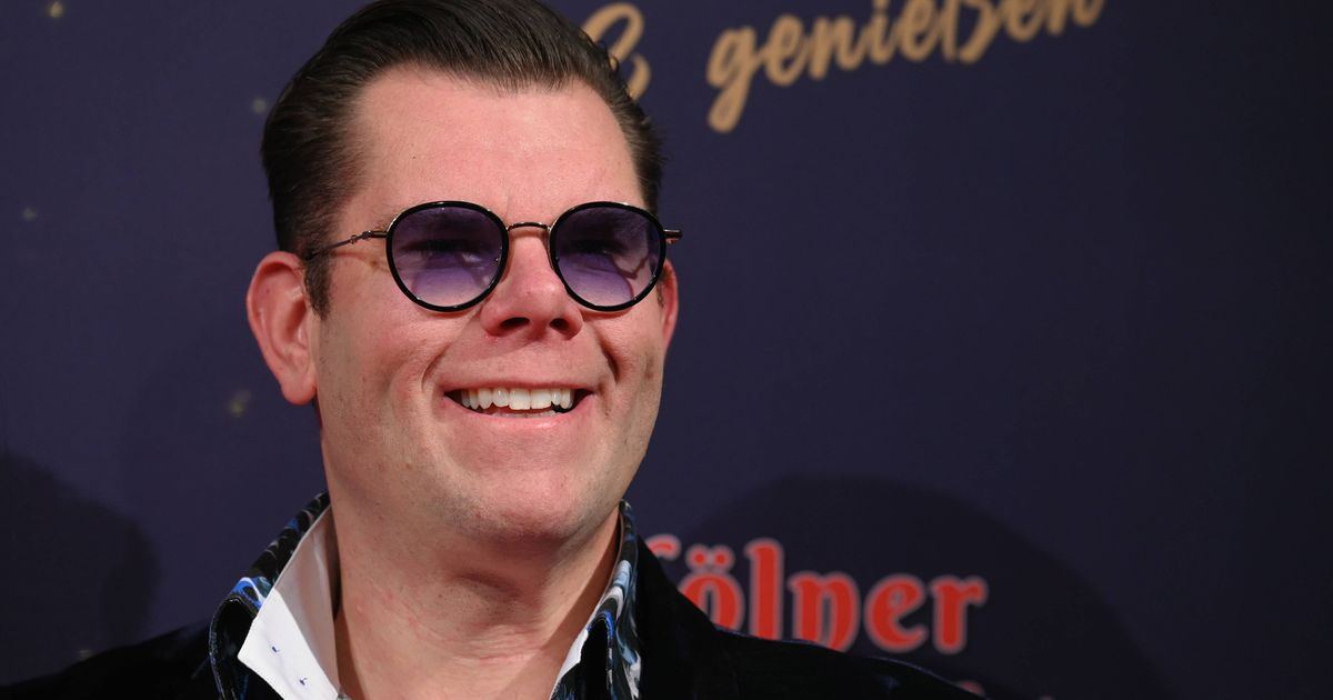 Karneval Köln 2025: Kult-TV-Star Dennis Schick will auf Bühnen | Express