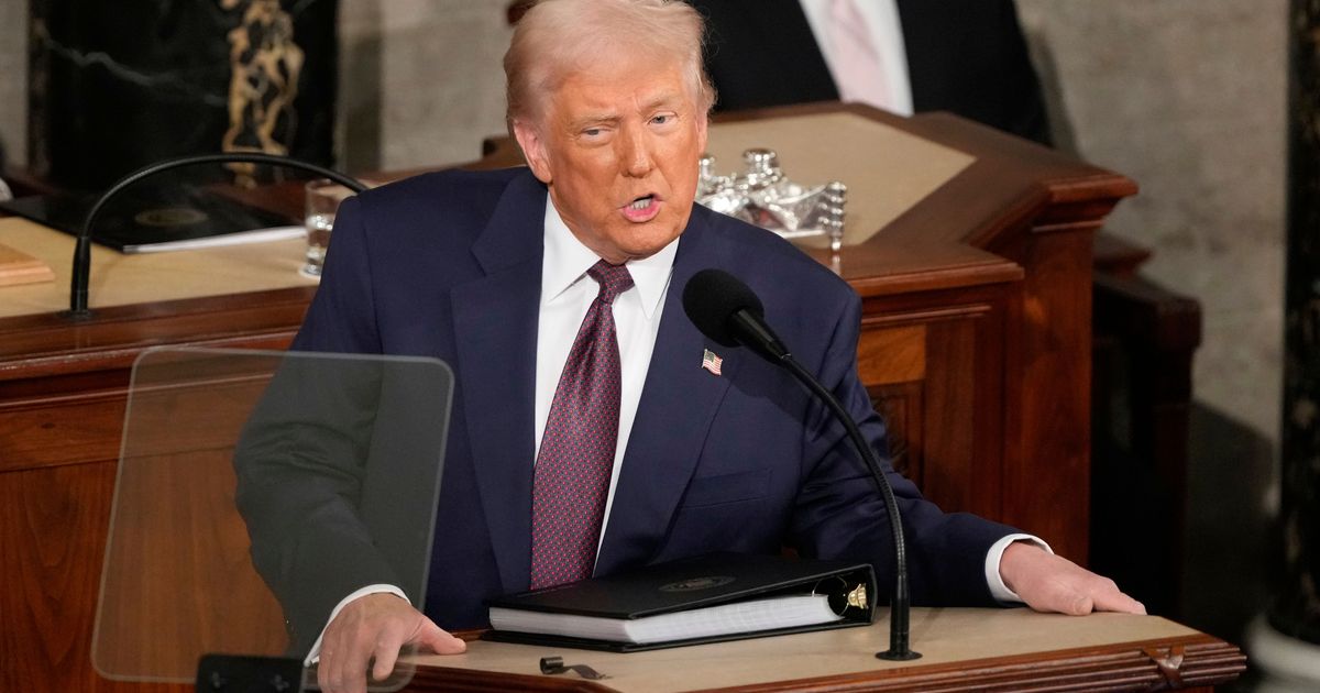 Donald Trump macht 13-Jährigen zu Secret-Service-Agent | Express