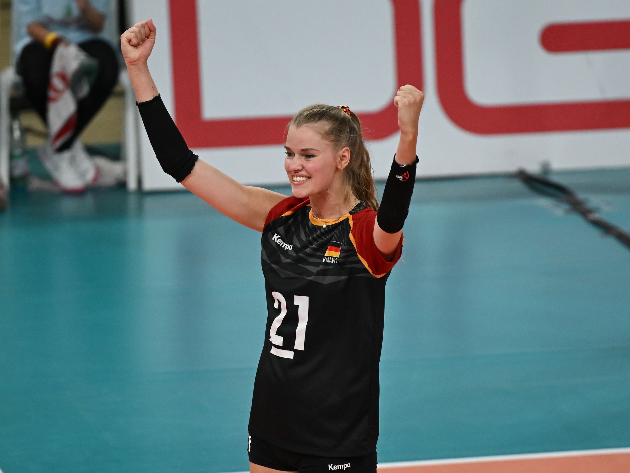 Volleyball-Damen: Japan demontiert Deutschland 3:0 – Kapitänin Weitzel ...