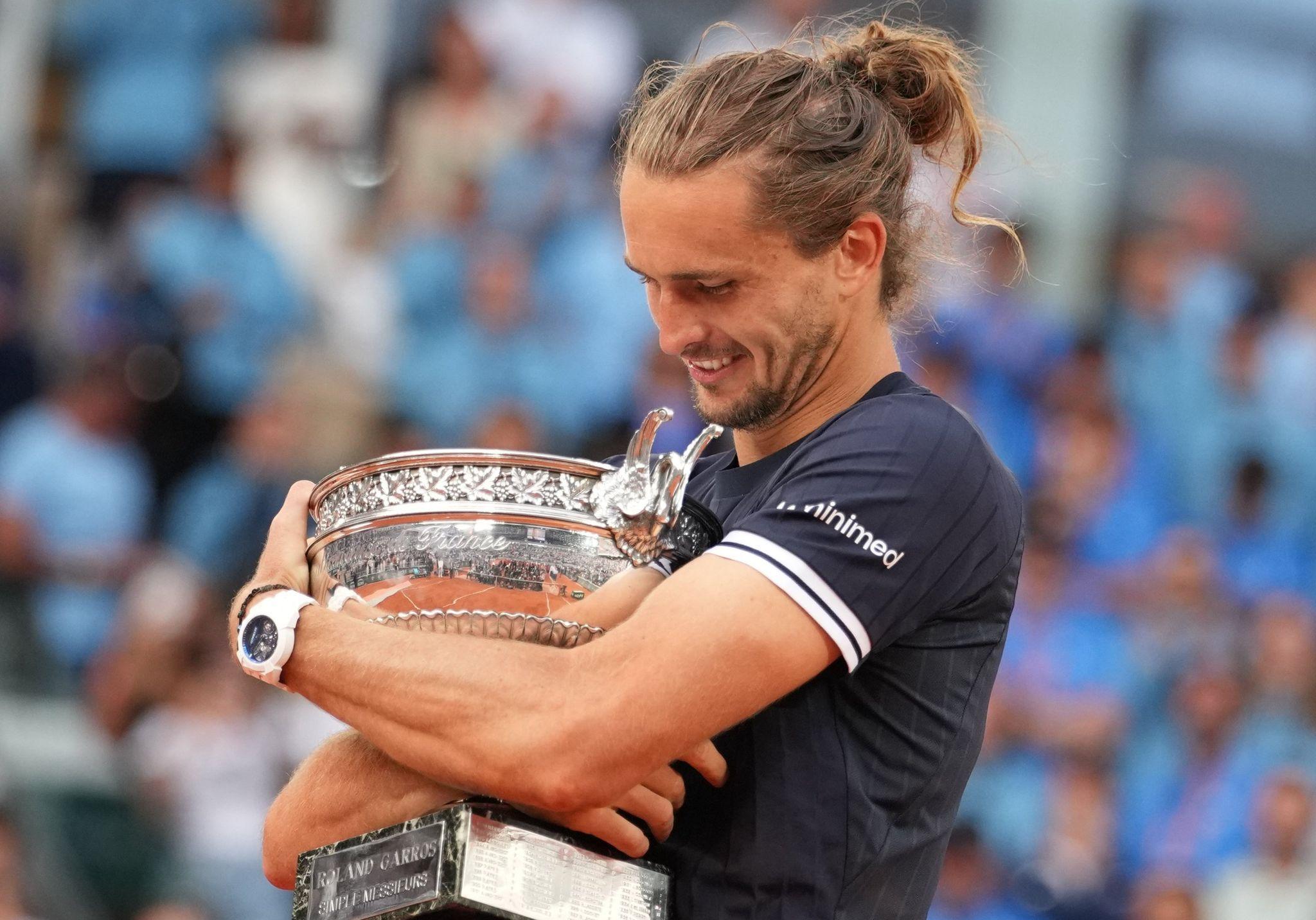 Alexander Zverev: Nach Paris-Triumph jagt Tennis-Star jetzt den Halle ...